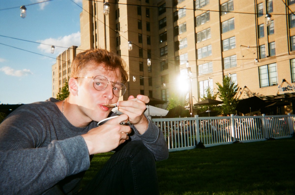 Daniel Allan unveils the tantalising – ‘Kiss N Tell’ ft Perrin Xthona ...