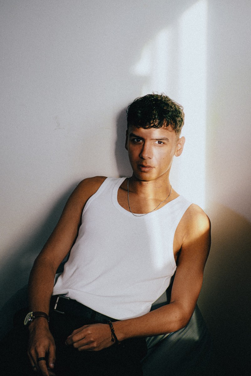 Noah Bouchard showcases intimate vulnerability in new single ...