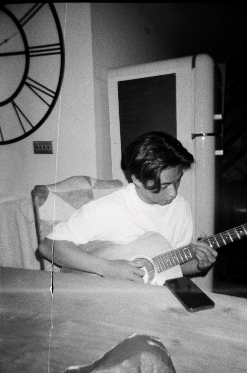 With For You EP, Troy Javelona makes his mark on the indie-R&B scene – PURPLE MELON